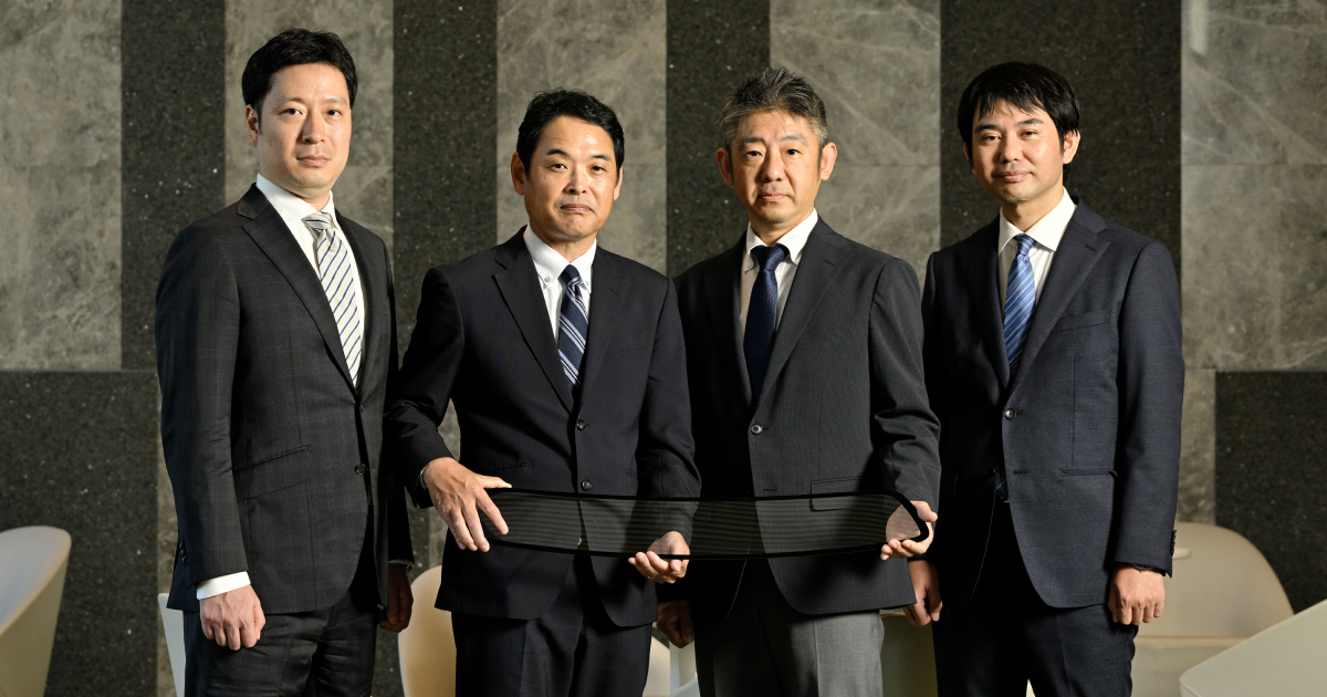 Transforming Automobiles into Rolling Abodes: AGC developed high ...